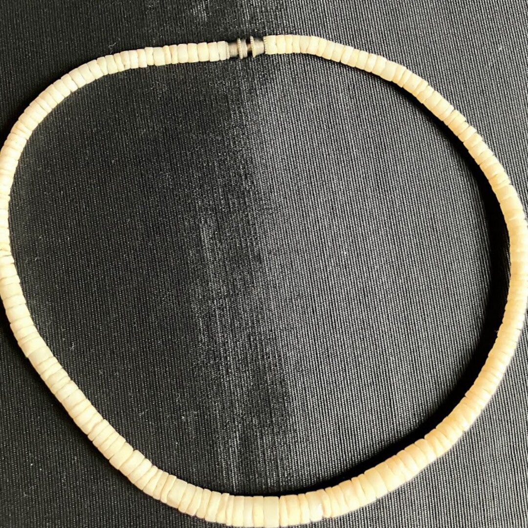 Puka Shell Choker Necklace Vintage Round Graduated Shells 15 Inches Old ...