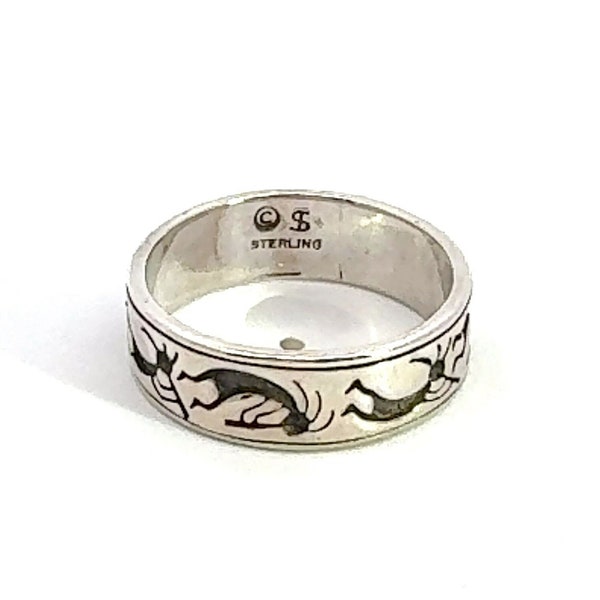 Storyteller Ring - Etsy