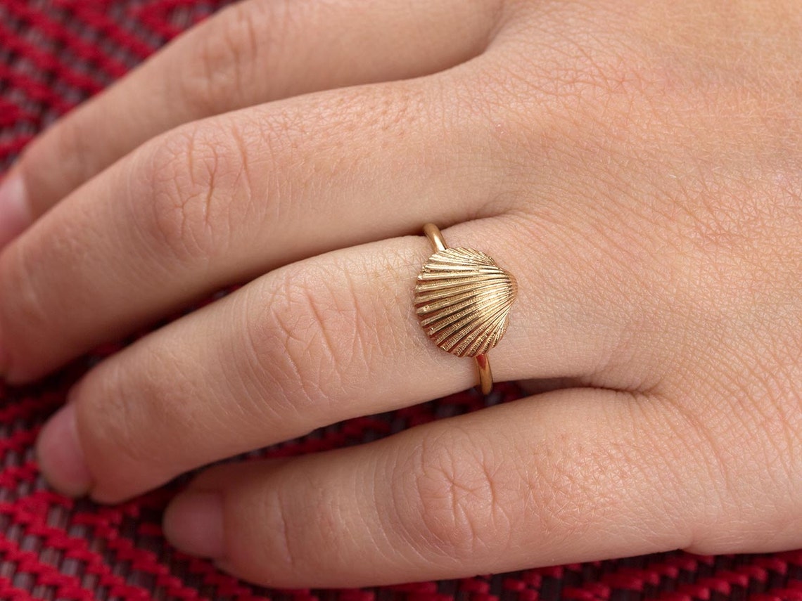 Silver seashell ring Cockle clam ring tiny seashell beach | Etsy
