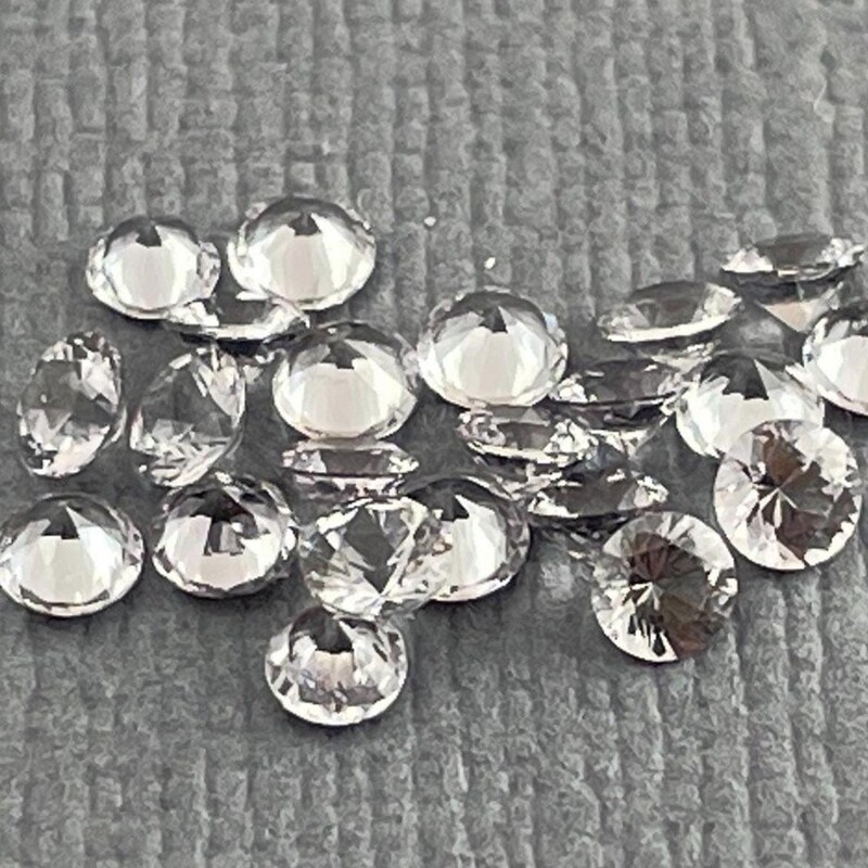 Platinum Spinel Gemstone - Etsy