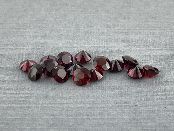 Pyrope Garnet : Properties, Formation, Sources » Geology Science