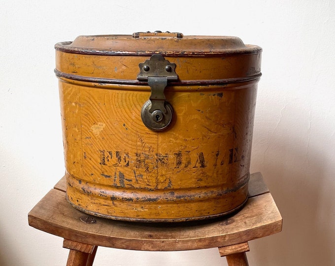 Victorian Tin Hat Box by Jones Bros and Co of Wolverhampton England ...