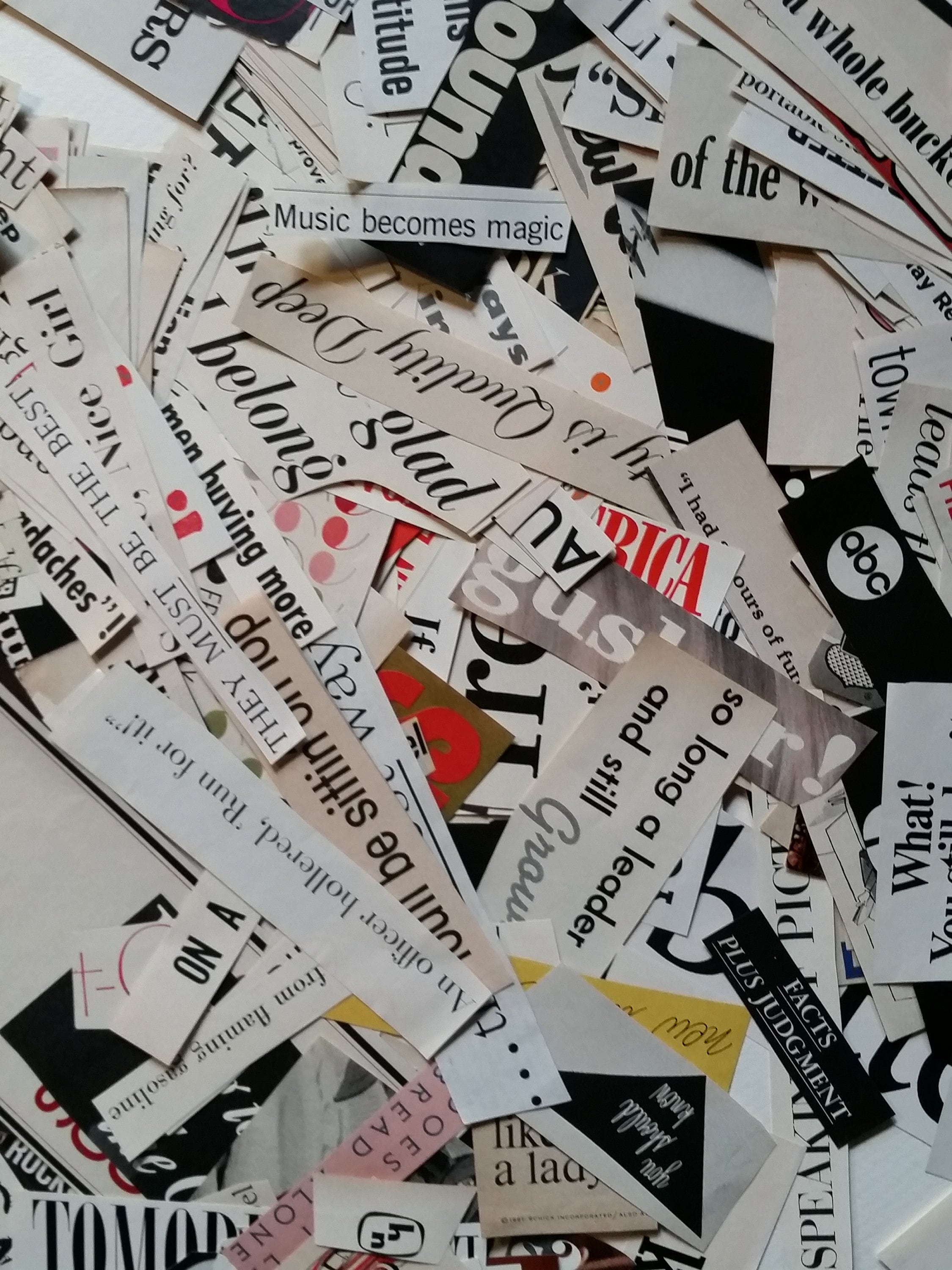 500 Individual Vintage Magazine Clippings, Words, and Phrases for Sale ...