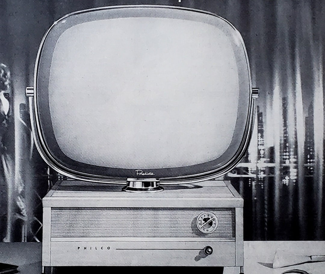 TV Set Art Philco 'predicta' Table TV 1958 BW Art Deco Mid-century ...