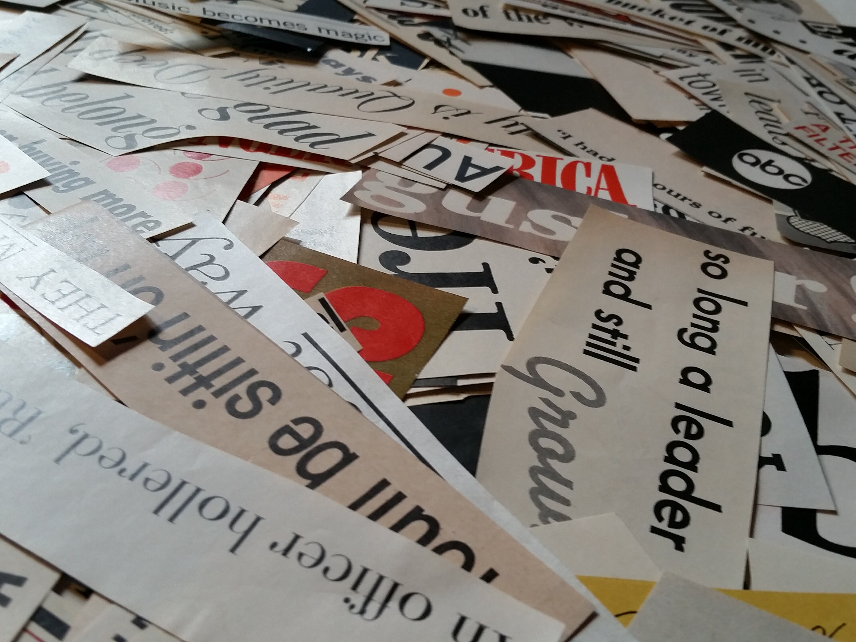 500 Individual Vintage Magazine Clippings, Words, and Phrases for Sale ...