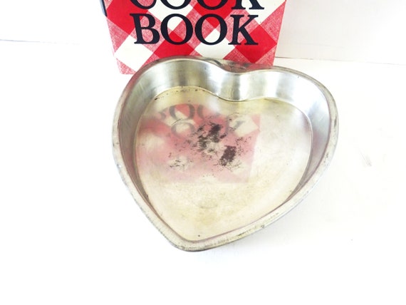Vintage Bake King Heavy Metal Heart Shape Cake Pan Home & Hobby Craft ...