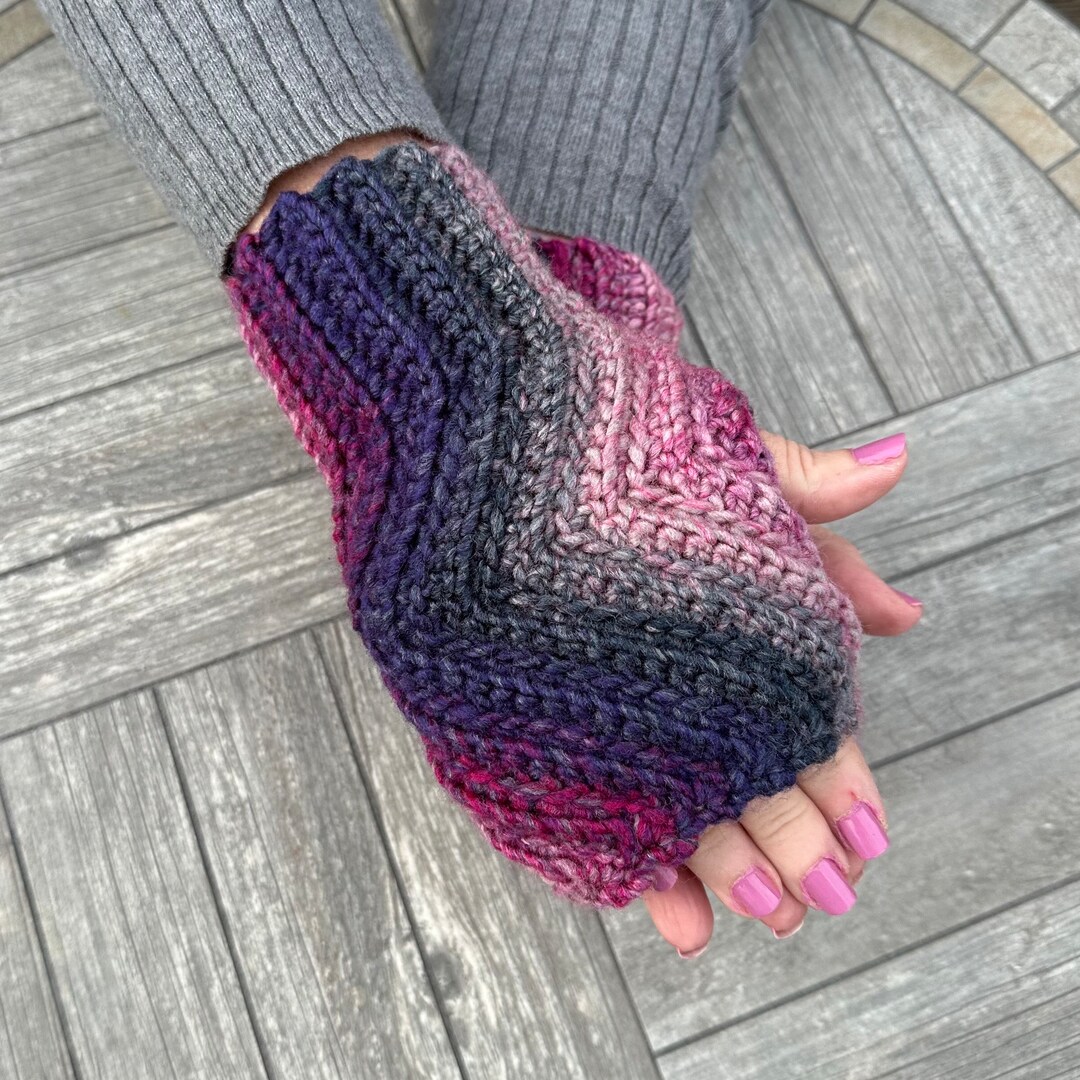 Fingerless Gloves in Shades of Navy Blue, Maroon, Purple, Mauve, Pink ...