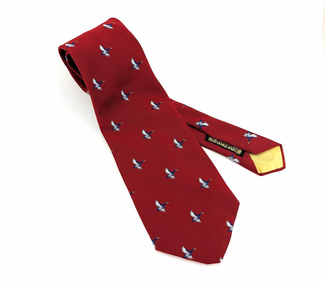 1970s Super Wide Duck Tie Men's Vintage Red Disco Era Necktie With Blue ...