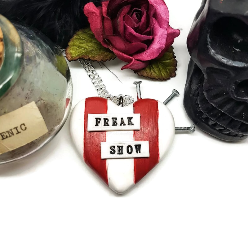 AlternativeJewellery (Ships from: the UK) - Etsy