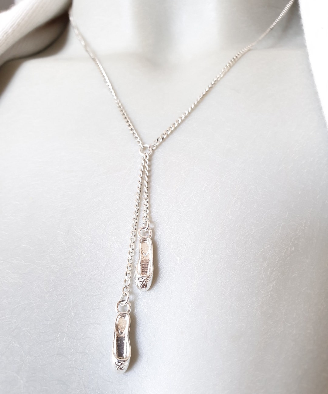 Pair of Ballet Ballet Shoe Necklace Charm Ballerina Shoes Gift Dancer Y ...