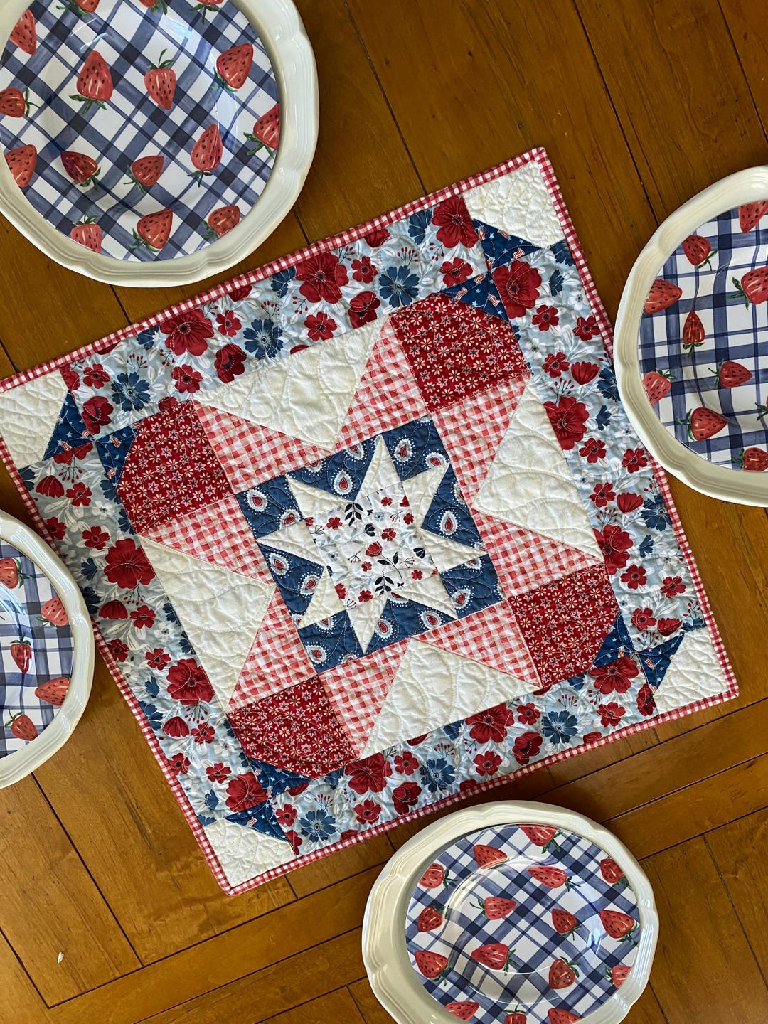 Patriotic Star Quilt Table Topper | 20” Americana Patchwork Centerpiece ...