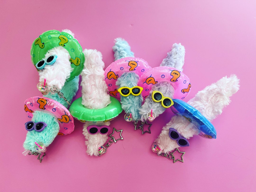 Summer Fun Worm on A String Key Chain - Etsy