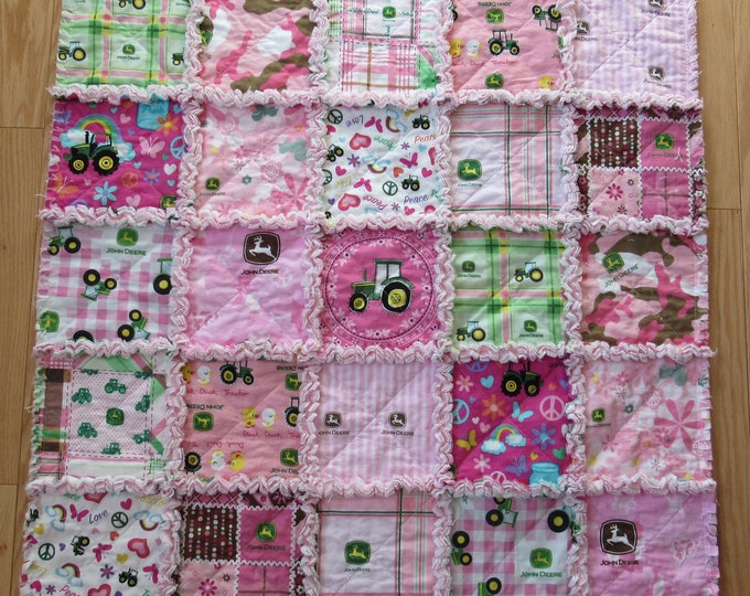 JOHN DEERE Rag Quilt Pink 13 Different Fabrics Baby Girl Blanket Farm ...