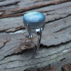 Flash Labradorite Ring, Gemstone Ring, Labradorite Jewelry, Small ...