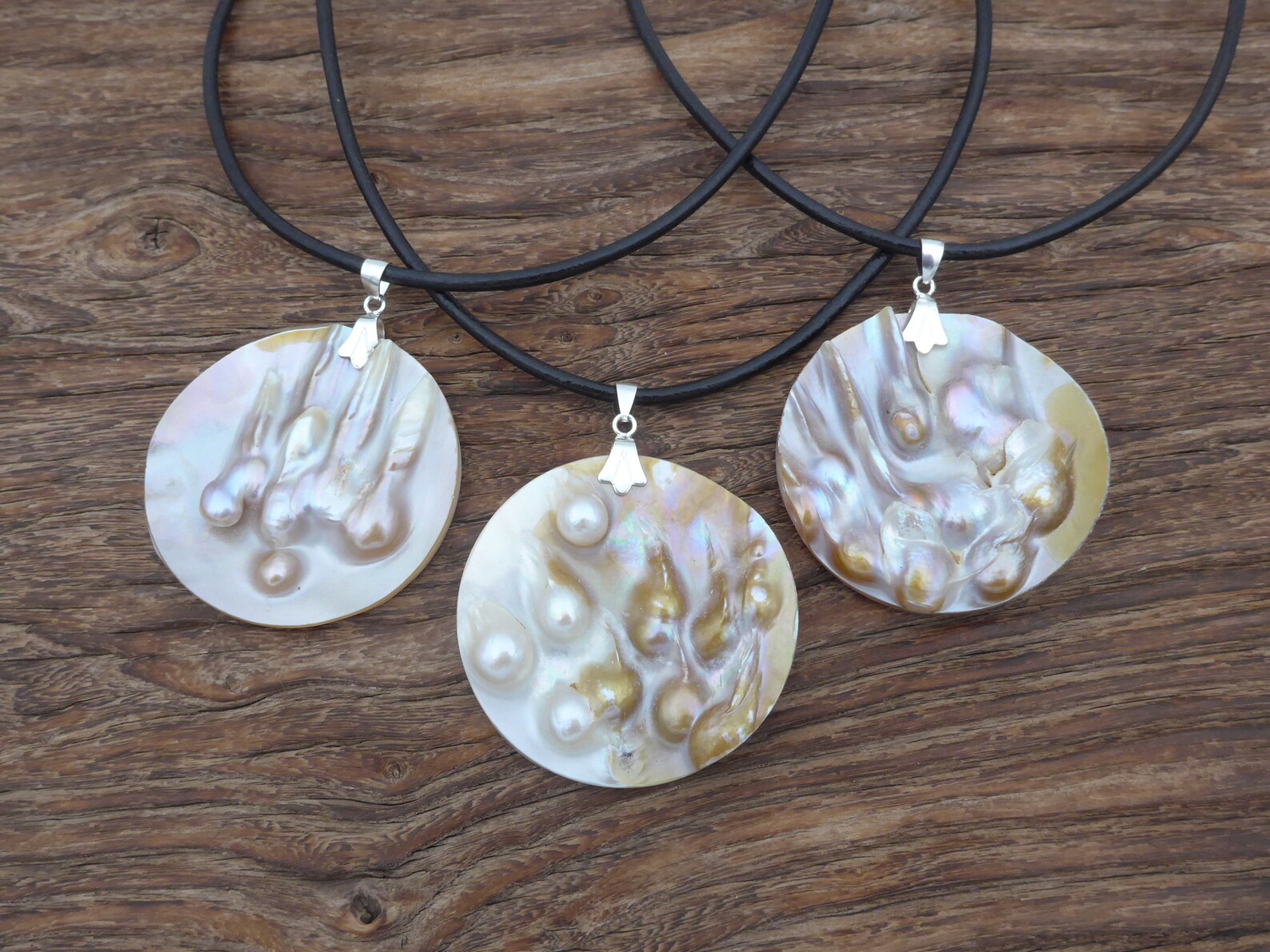 Pearl and Shell Round Pendant Shell Jewelry Natural Free | Etsy