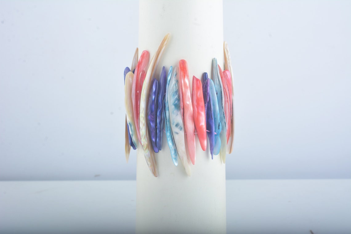 Rainbow Color Shell Bracelet, Natural Sea Shell Bracelet, Stretched ...