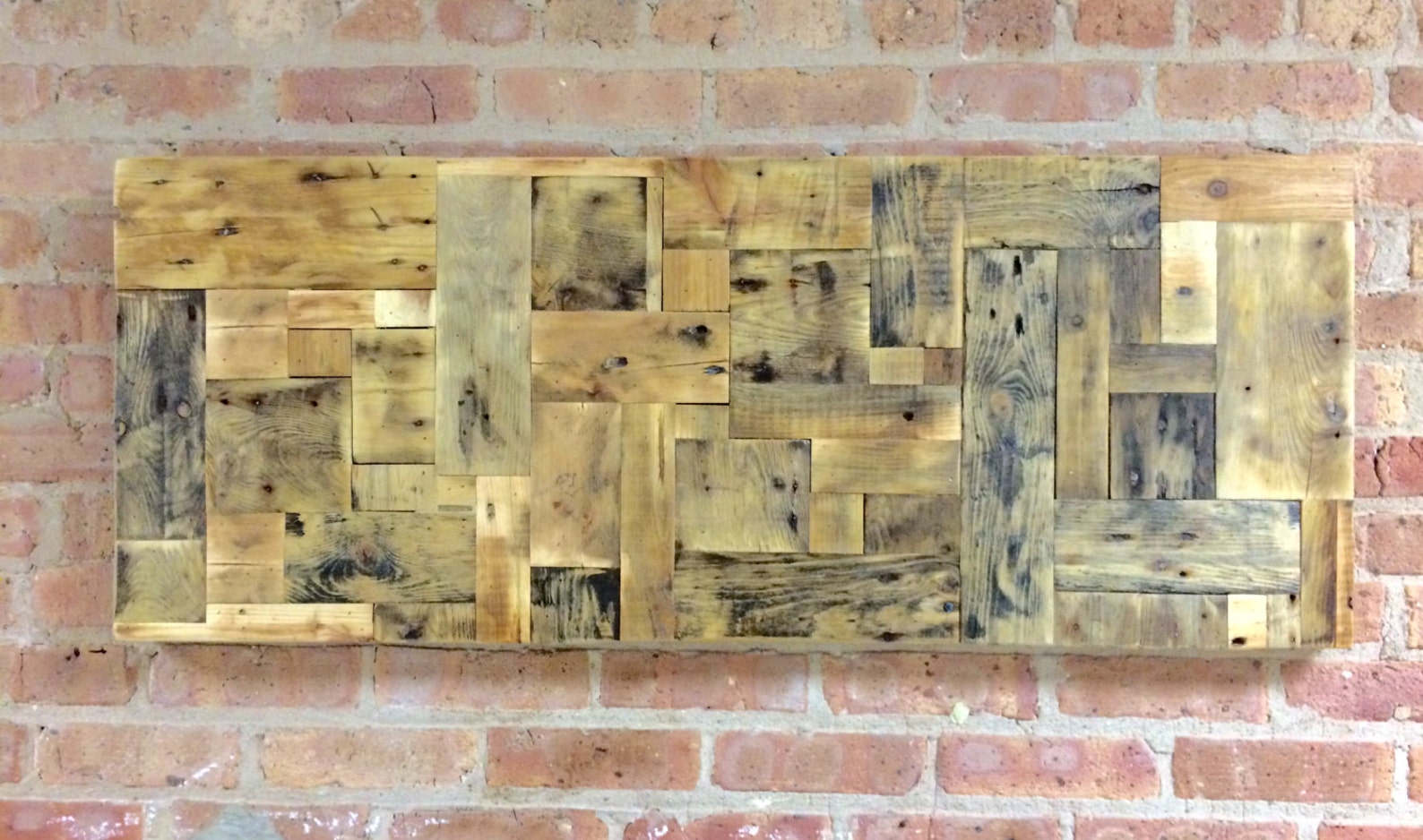 Natural Pallet Wood Wall Decor - Etsy