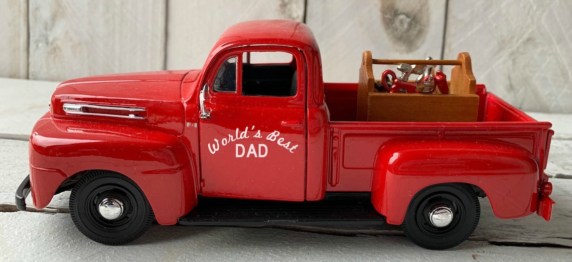Red Metal Truck Vintage Truck Farmhouse Truck Personalized - Etsy