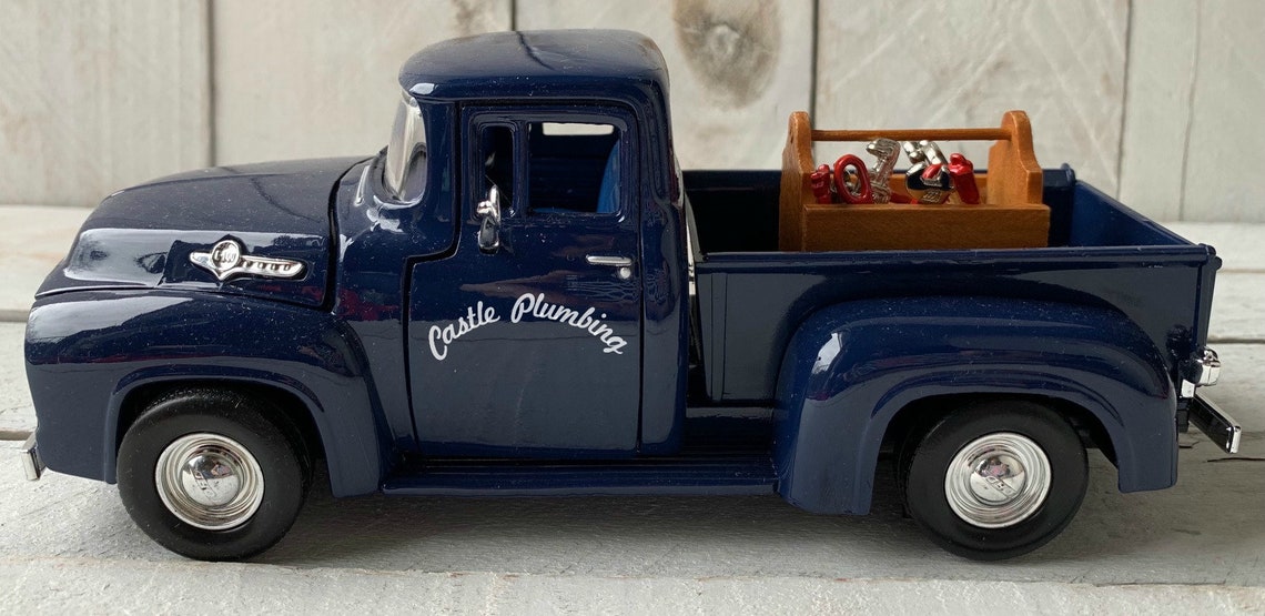 Red Metal Truck Vintage Truck Farmhouse Truck Personalized - Etsy