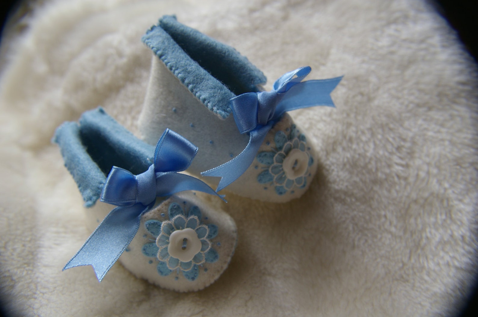 Felt Booties. BABY Bootees Felt. Hand Embroidery PDF PATTERN ...