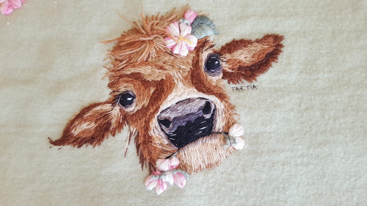 Hand Embroidery Blanket Pattern Cow in the Blossoms Instructions and ...