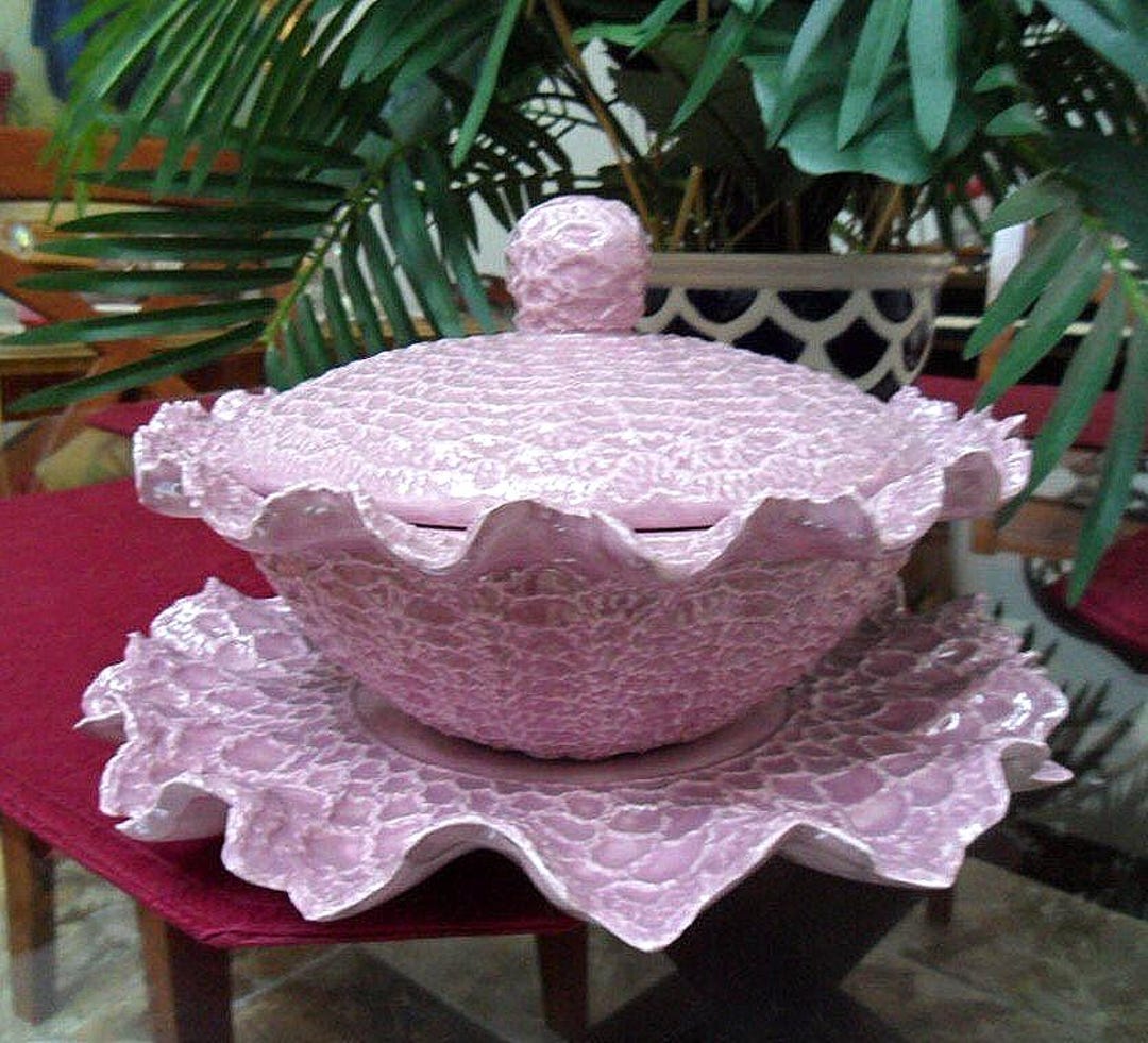 1960s 3 Pc. Ruby MAJOLICA BOWL With LID and Matching Ruffled Underlying ...
