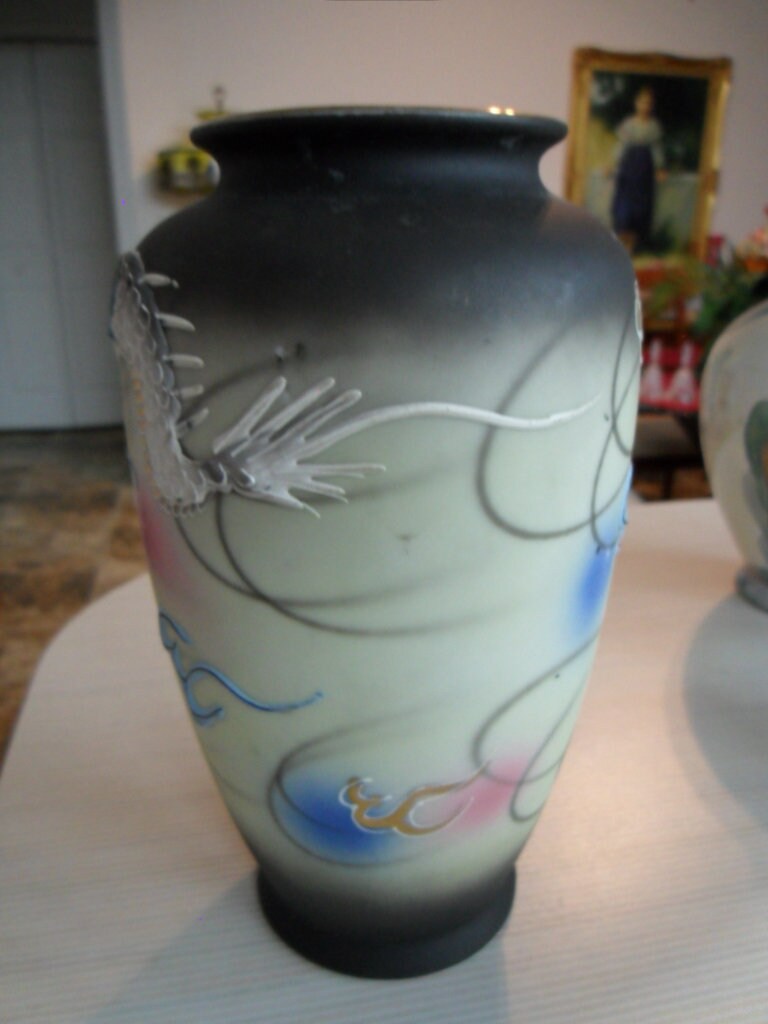 Dragonware Vase Vintage Hand Painted Japan Moriage Slip Clay - Etsy