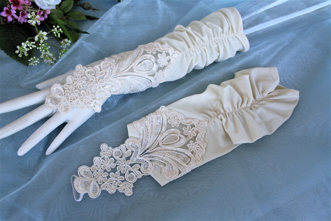 Ivory Pleated Fingerless Gloves for Weddings, Fingerless Gloves for ...
