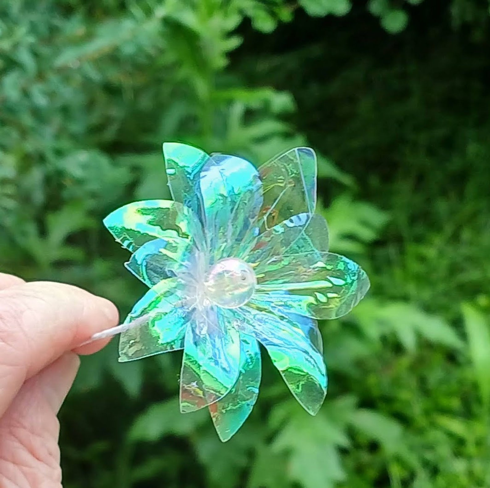 10 Translucent AB Flowers, Vintage With Pearls. Sparkling Iridescent ...
