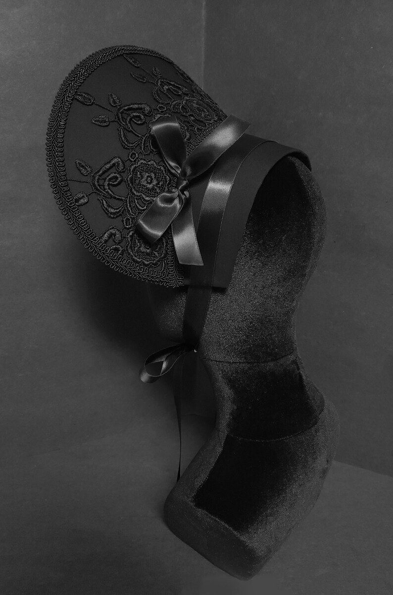 Beautiful Black Victorian Gothic Rose Bonnet Made to Order - Etsy