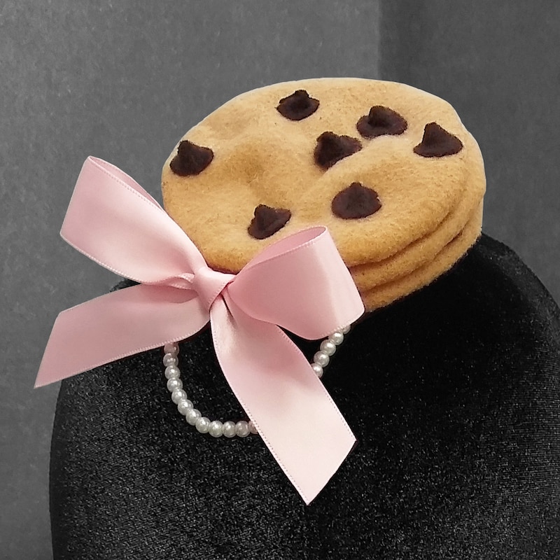 Weird Fascinator - Etsy