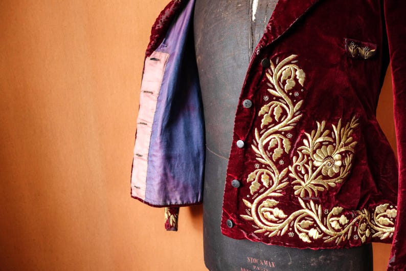 Vintage Antique 1930s Ottoman Velvet Jacket . Metal Embroidery Floral ...