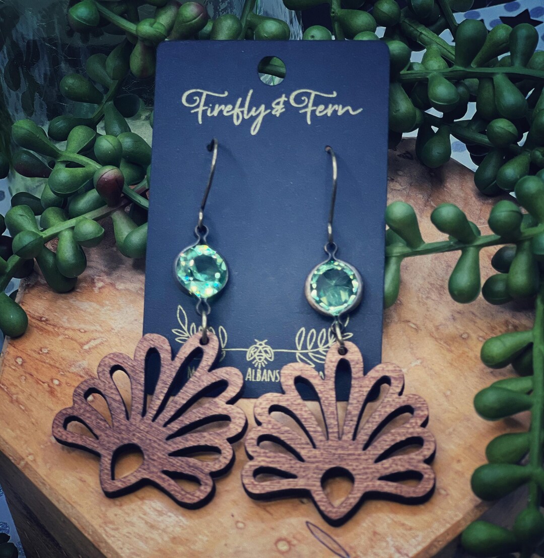 Scalloped Cut Out Earring File Boho Engraved Earring Unique Modern ...