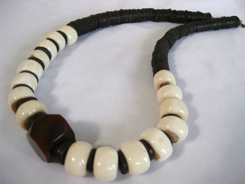 African Bone Ethnic Long Beaded Necklace, Coconut Shell, Agate Focal ...