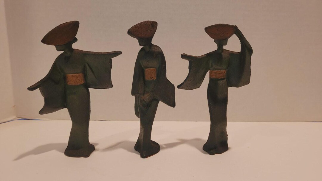 Mid Century Moder Asian Japanese Cast Iron Geisha Girl Set of 3 ...