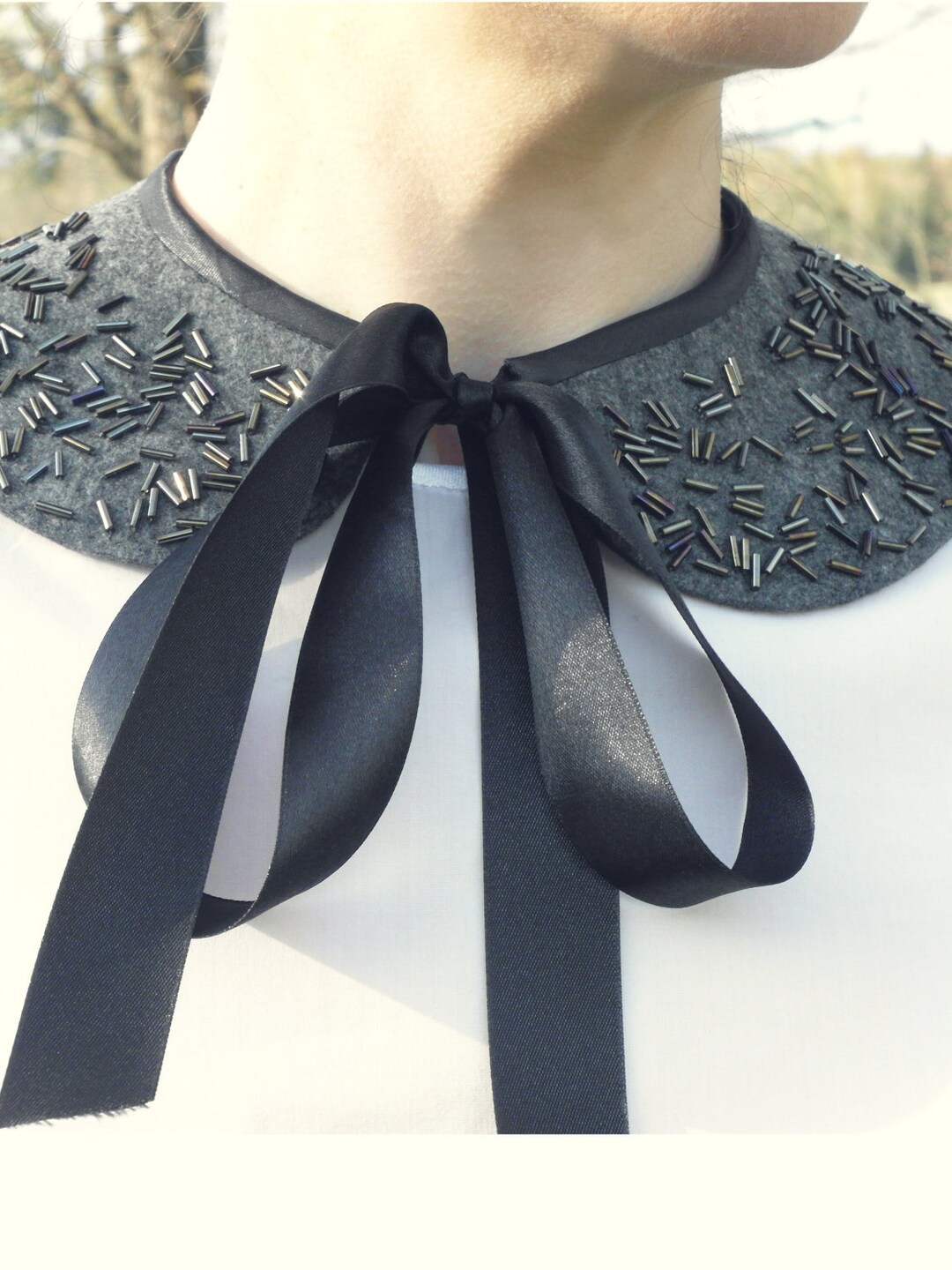 Handmade Collar / Necklace With Shiny Pearls (vintage Style) - Etsy