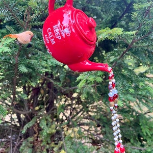 Red Tea Pot Garden Decoration, Pot Pouring Beads, Hanging Kitchen Decor ...