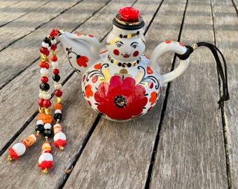 Cottage Tea Pot Garden Decoration, Hanging Kitchen Art, Upcycled Tea ...