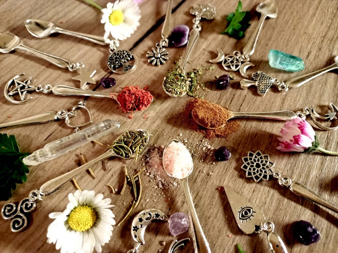 Mini Altar Spoon Witchy Charm Spoon Faerie Spoons Little Ritual Herb ...