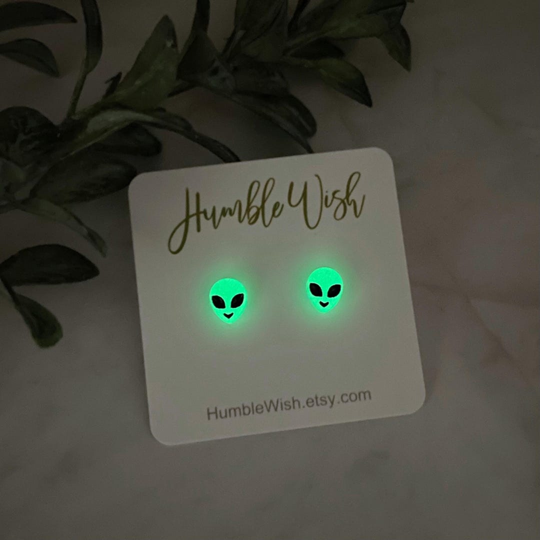 Halloween Alien Martian Face Glow in the Dark Stud Earrings Small ...