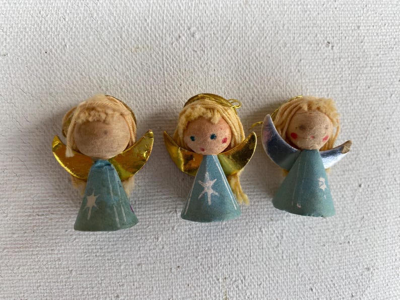 Vintage Wood Angel Figures, Shabby Christmas Cone Angels With Gold Cord ...