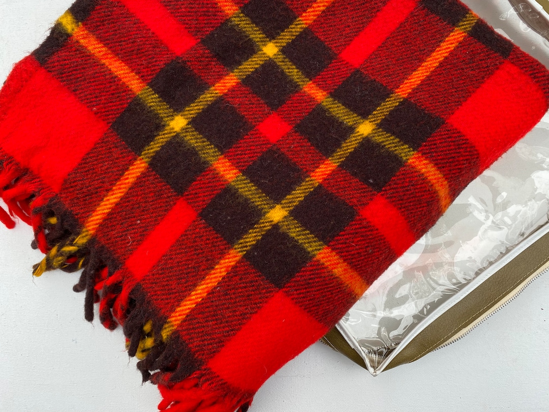 Vintage Faribo Tartan Plaid Stadium Blanket in Carrying Case, Bright ...