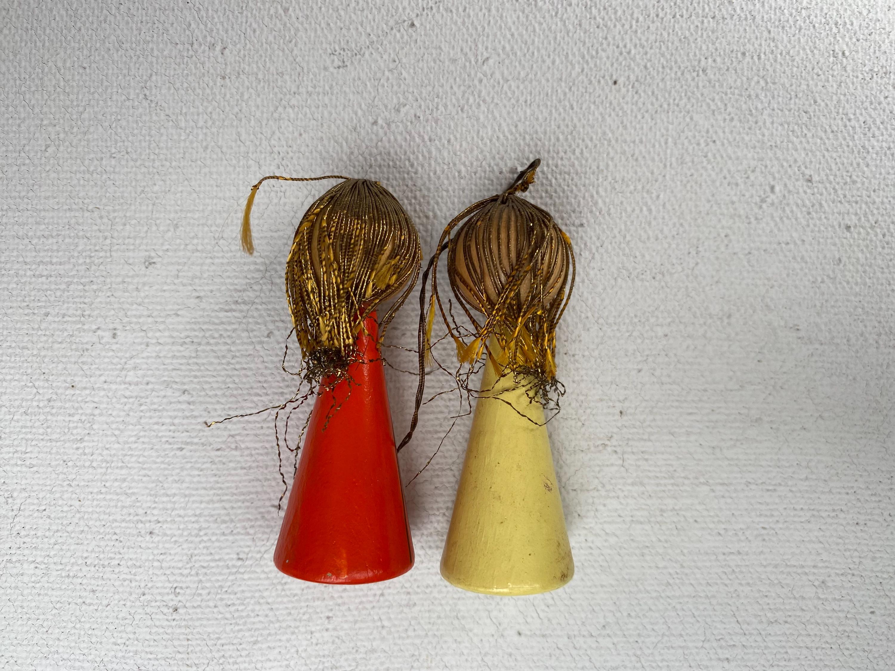 Vintage Wood Angel Figures, Shabby Christmas Cone Angels With Gold Cord ...
