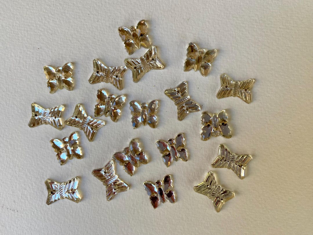 Vintage Sew on Butterflies, Crystal Clear Glass, Butterfly 2 Styles ...