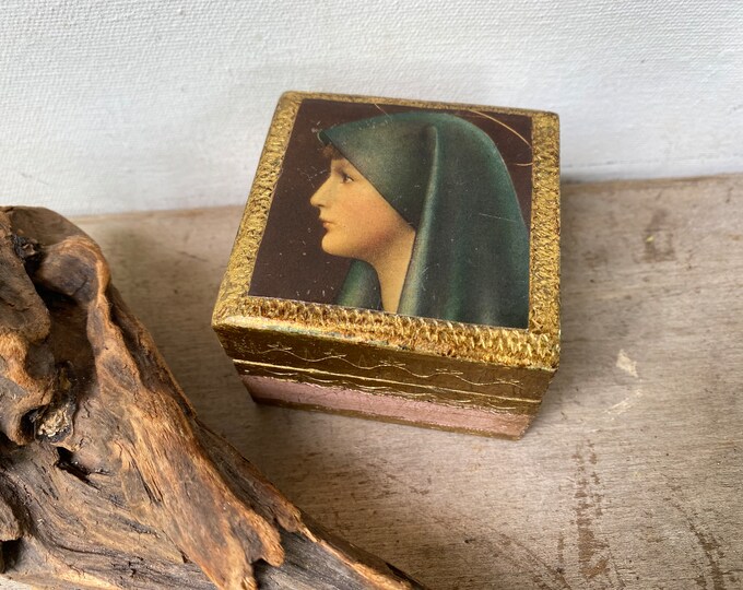 Vintage Italian Virgin Mary Profile Box, Florentine, Gold, Rosary, Ring ...