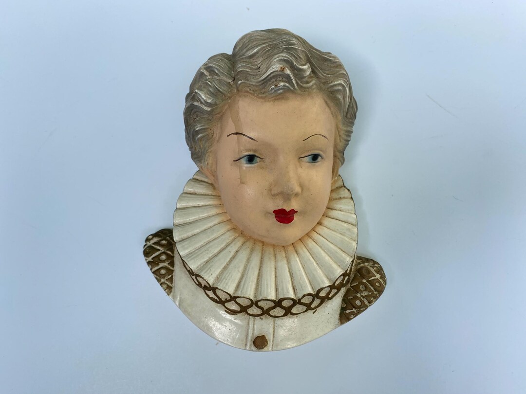 Vintage Elizabethan Man/woman Chalkware Bust, Wall Hanging, Wearing ...