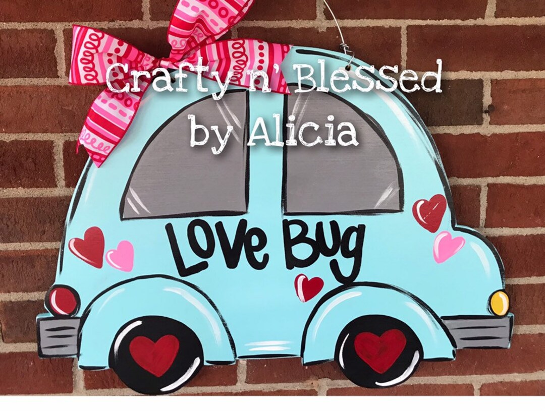 Día de San Valentín Love Bug Door Hanger - Etsy España