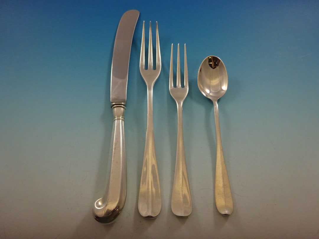 Queen Anne Williamsburg by Stieff Sterling Silver Flatware Set Service ...
