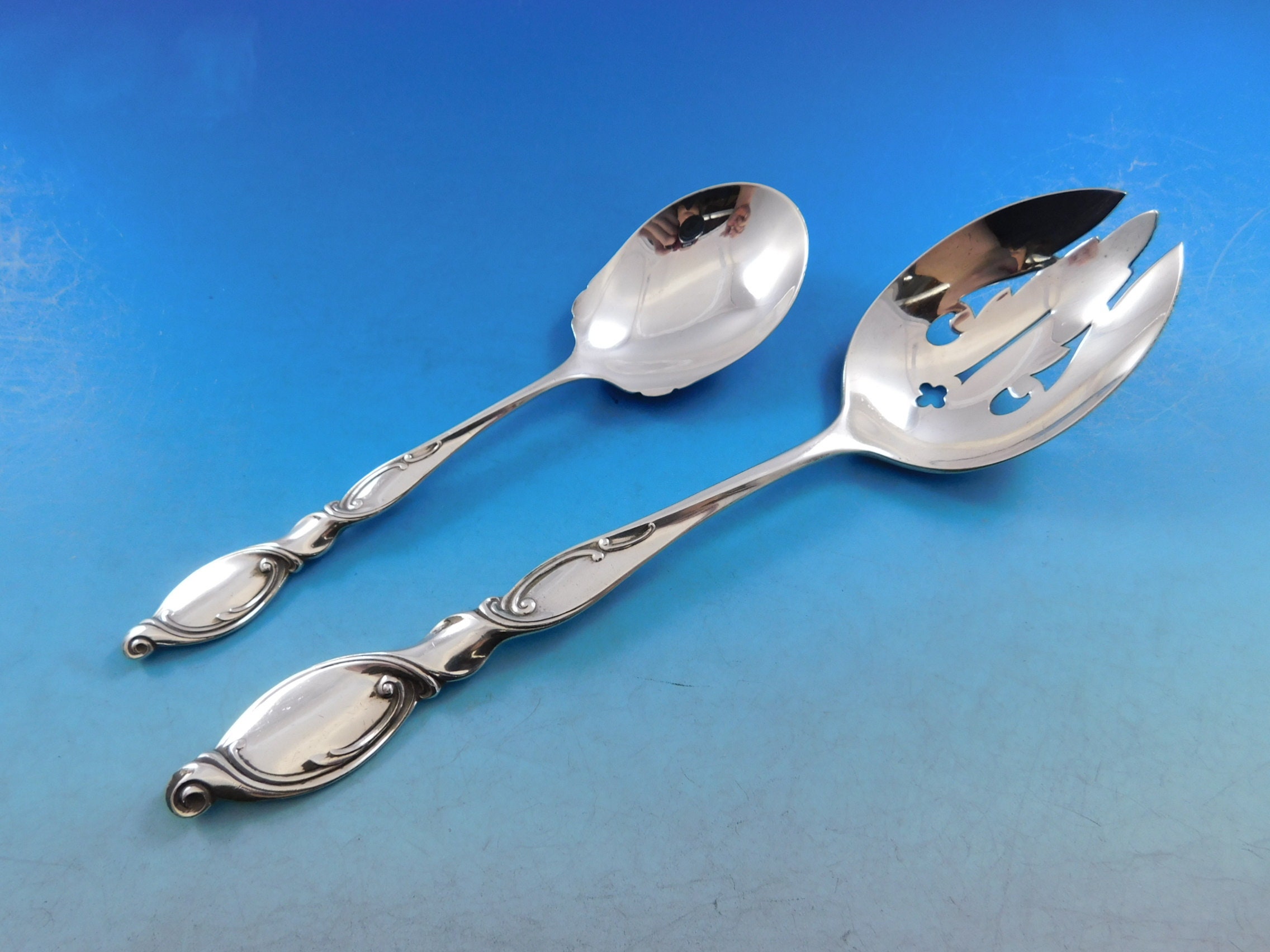 Silver Swirl by Wallace Sterling Silver Flatware Set for 8 Service 52 ...