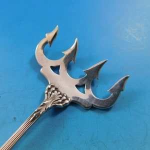 Georgian by Towle Sterling Silver Sardine Fork Unusual Spade Tine 4 1/2 ...